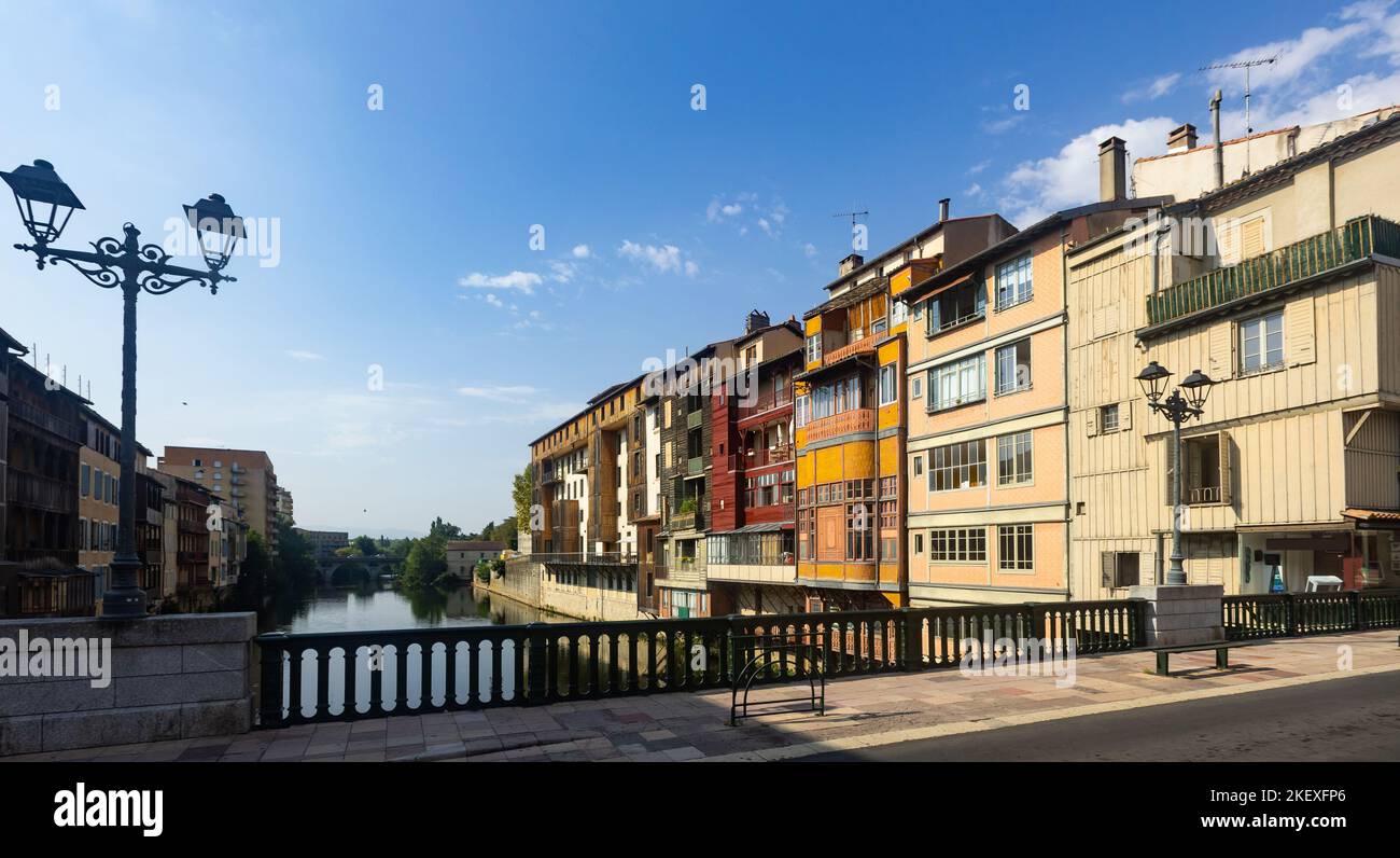 View of river and bridge of city of Castres Stock Photo - Alamy