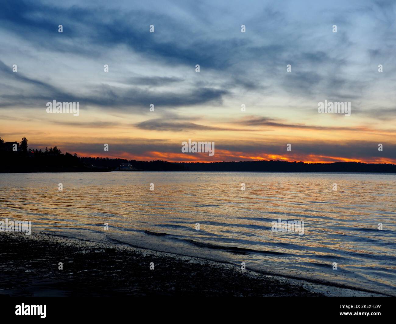 Steilacoom beach hi-res stock photography and images - Alamy