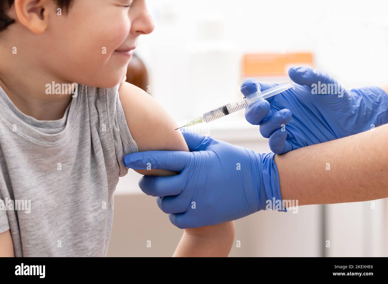 Child arm receiving an injection hi-res stock photography and images ...