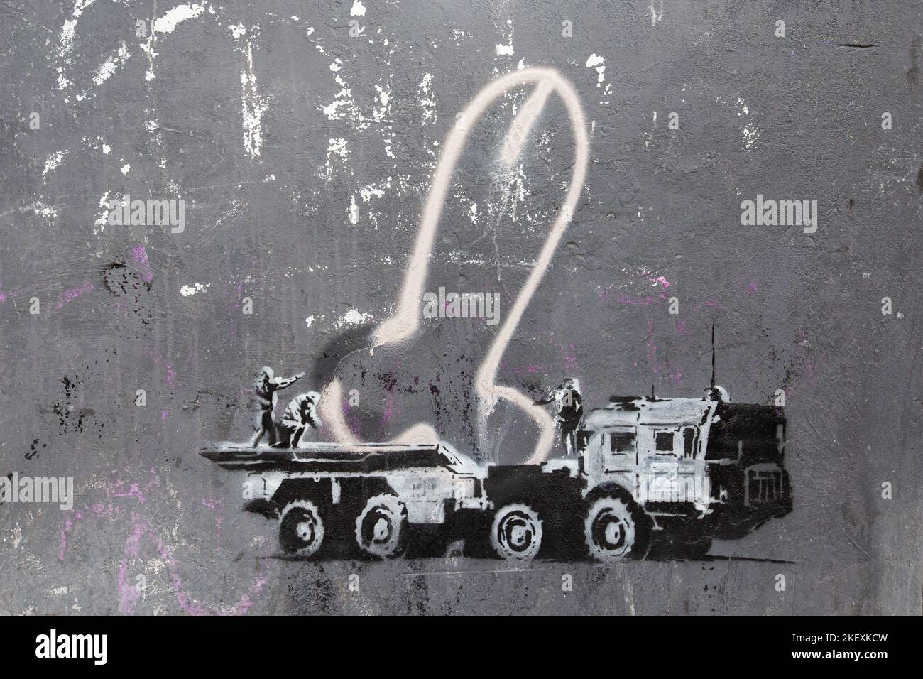 A new graffiti made in British graffiti artist Banksy's signature style ...