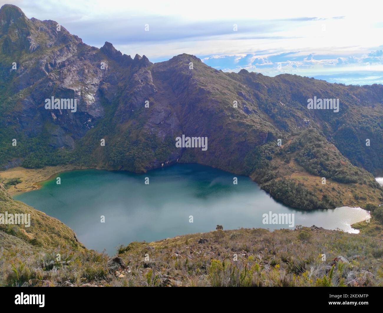 Mt wilhelm new guinea hi-res stock photography and images - Alamy
