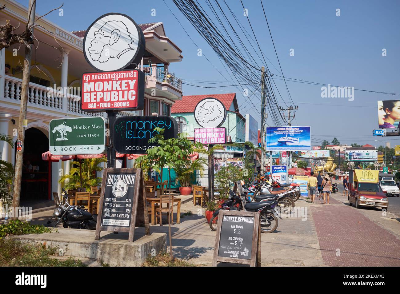 Monkey republic hi-res stock photography and images - Alamy