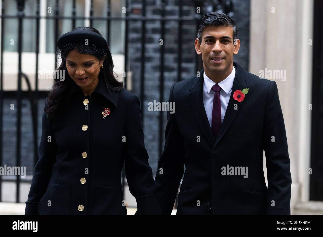 London, UK. 13th Nov, 2022. Akshata Murthy and Rishi Sunak walk through ...