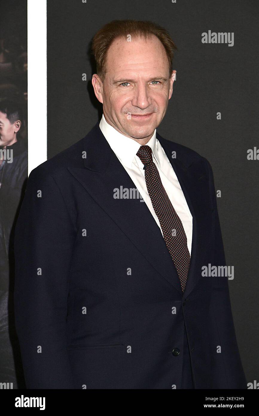 The menu ralph fiennes hi-res stock photography and images - Alamy