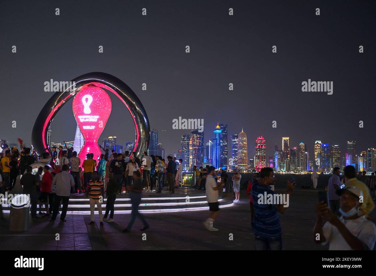 Doha. 14th Nov, 2022. This photo taken on Nov. 14, 2022 shows a night ...