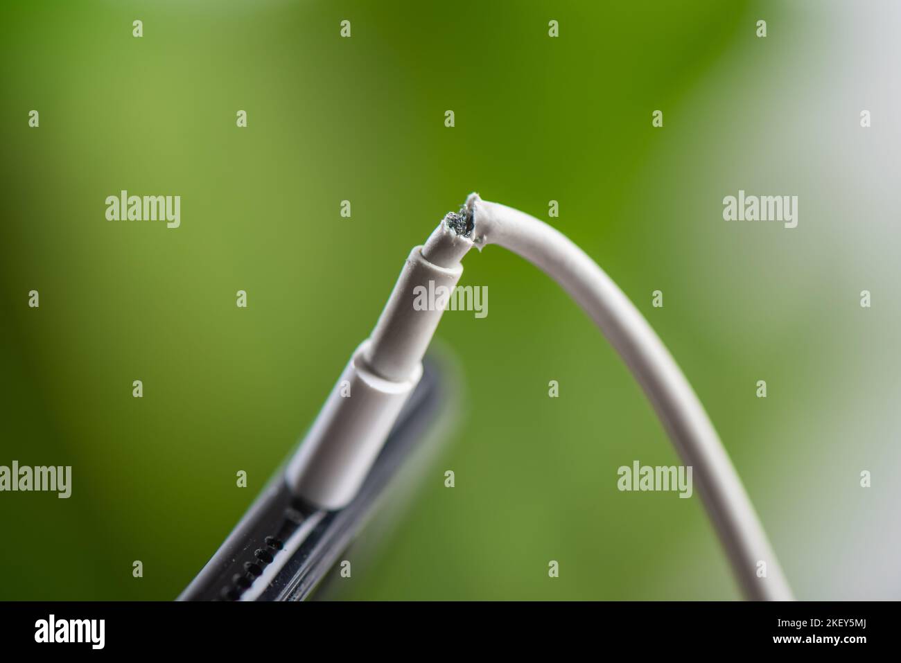 Torn usb cable hi-res stock photography and images - Alamy