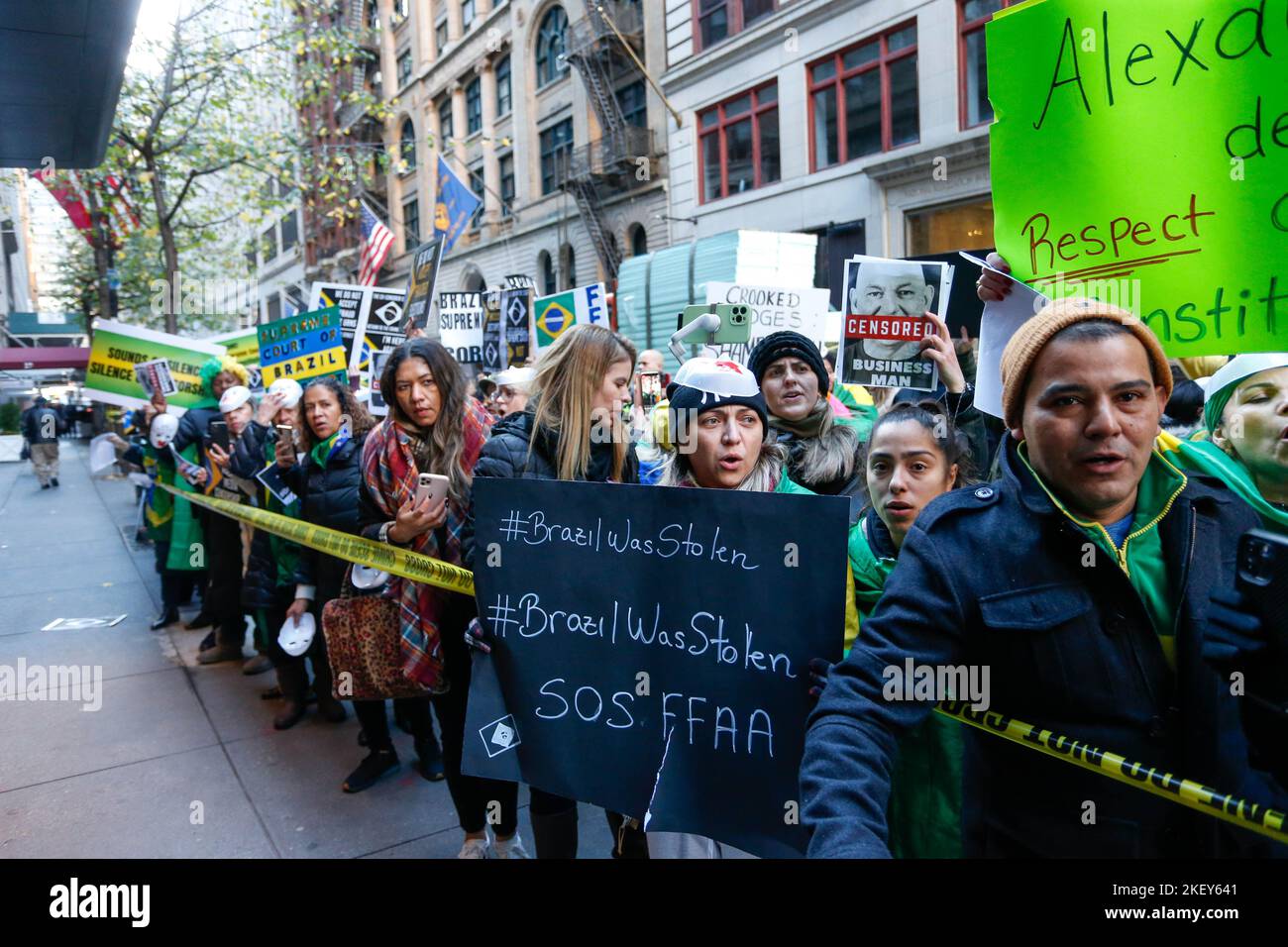 Protest against Supreme Minister Alexandre de Moraes during LIDE Brazil ...
