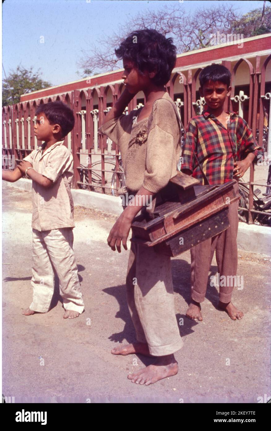 Lucknow children hi-res stock photography and images - Alamy