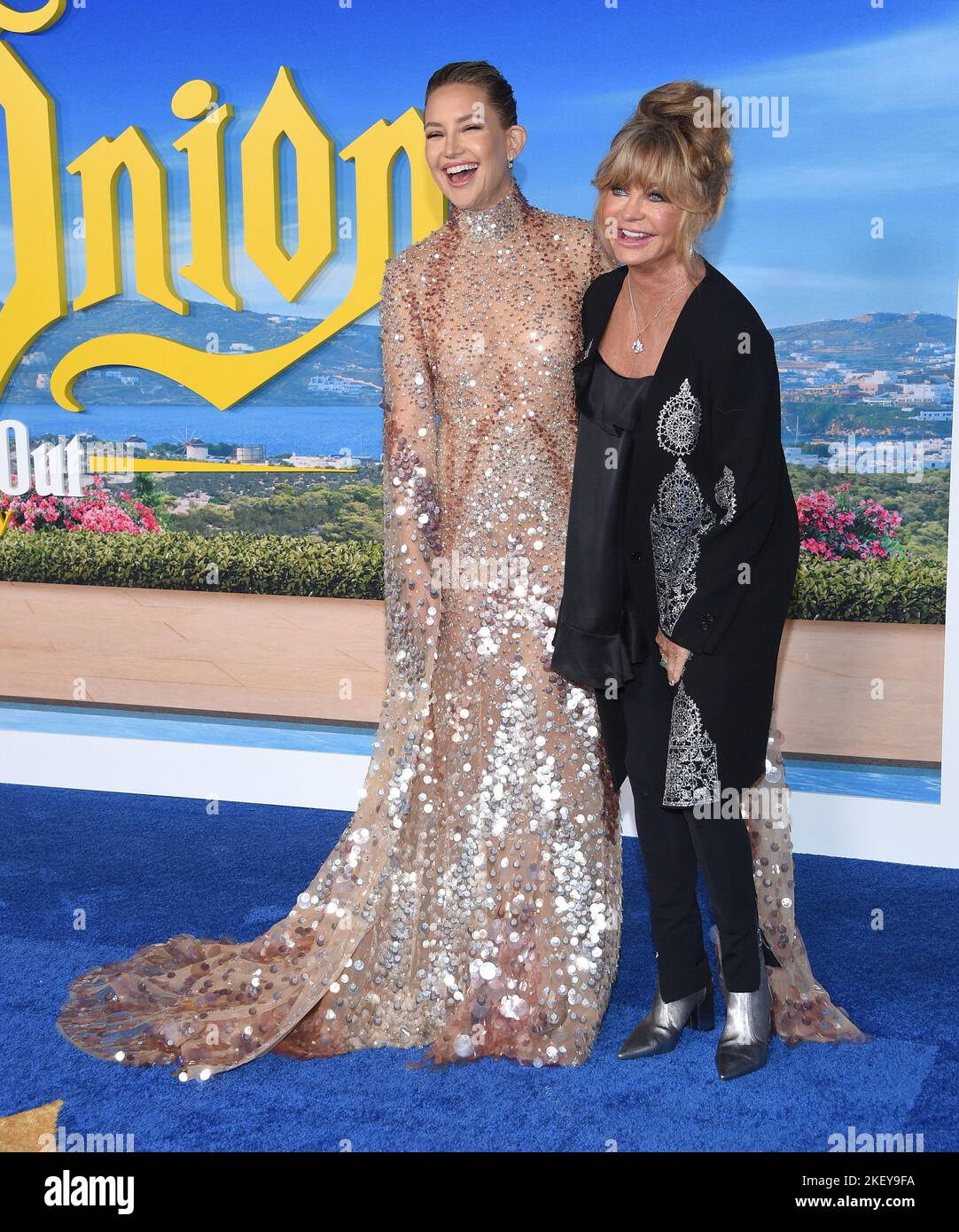 Los Angeles, CA on November 14, 2022. Kate Hudson and Goldie Hawn ...