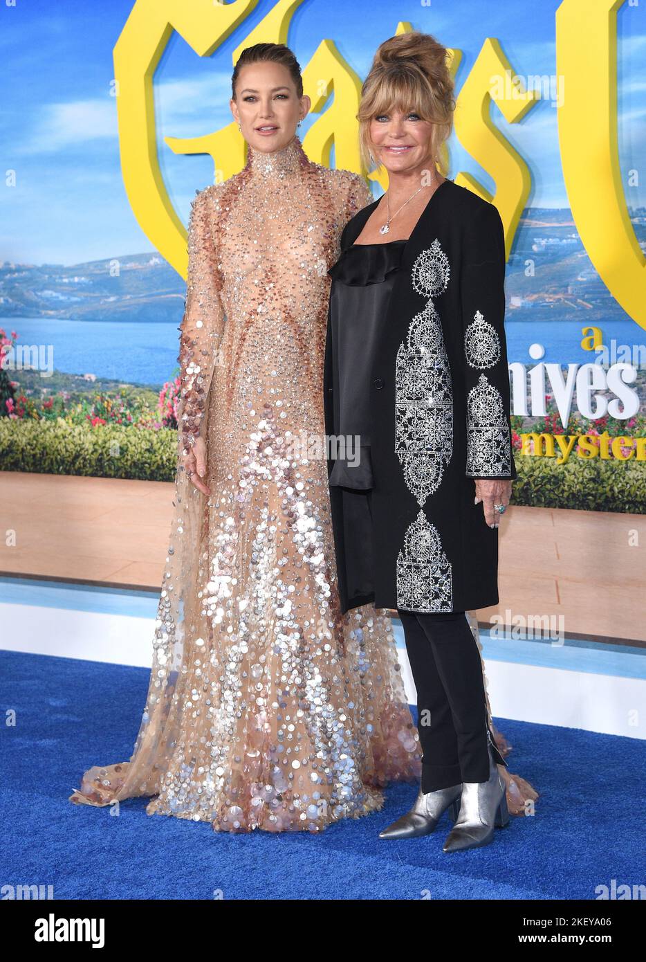 Los Angeles, CA on November 14, 2022. Kate Hudson and Goldie Hawn ...