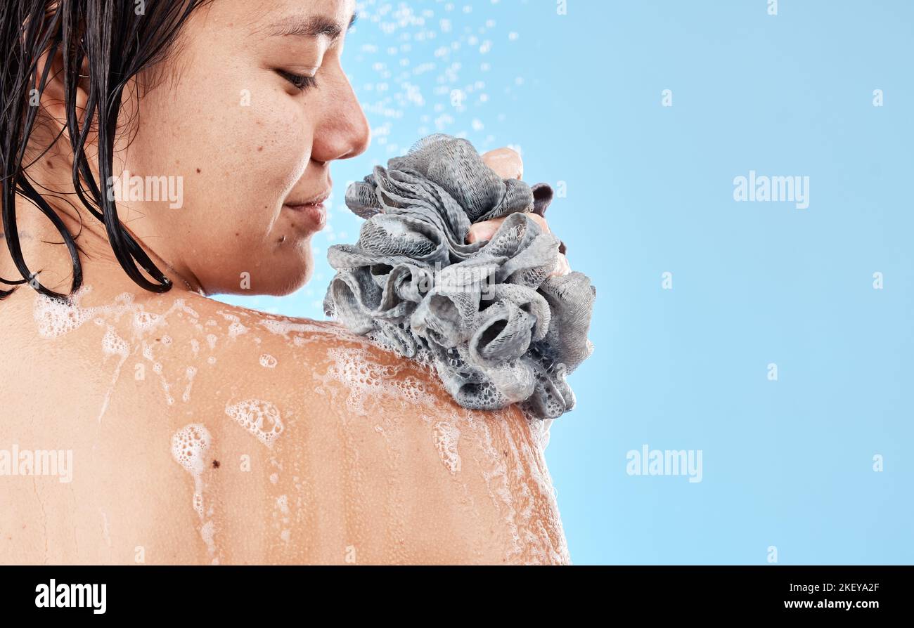 Sponge and model hi-res stock photography and images - Alamy