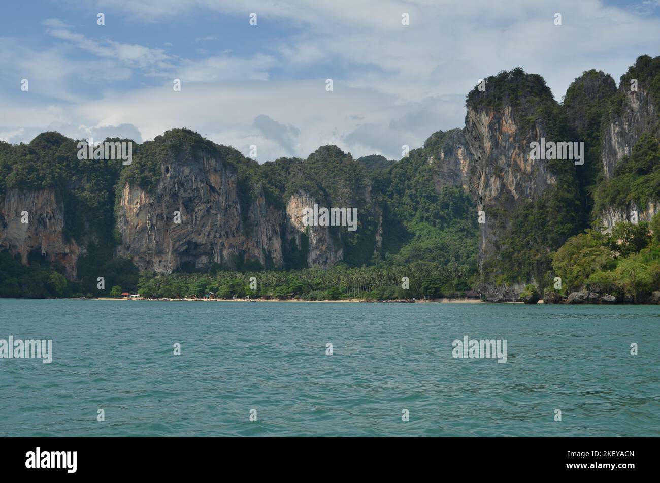 ko phi phi thailand rocks blue water boat trip Stock Photo - Alamy