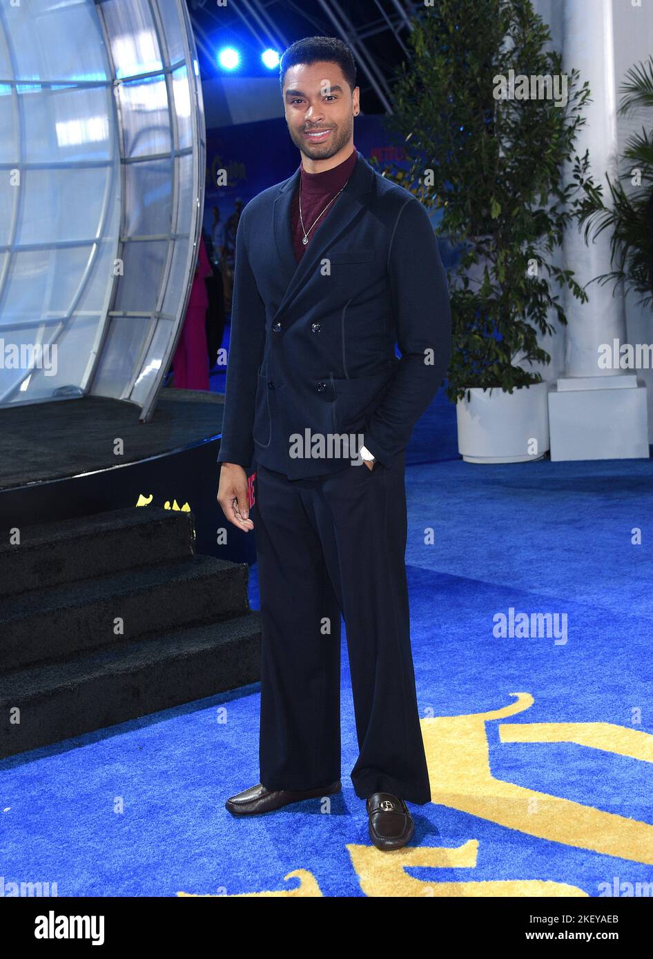 Los Angeles, CA on November 14, 2022. Rege-Jean Page arriving to the US ...