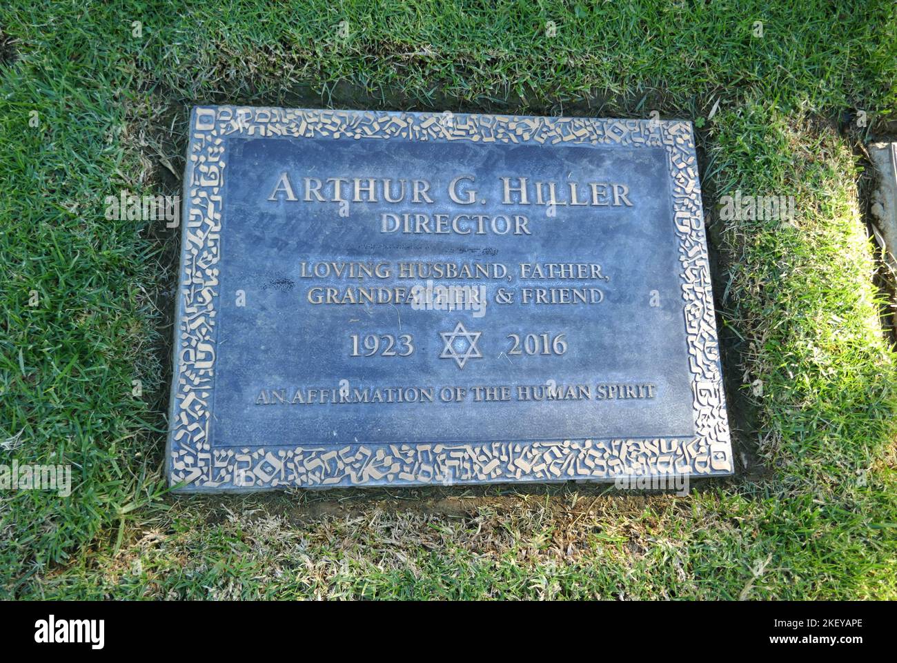 Los Angeles, California, USA 10th November 2022 Director Arthur Hiller ...