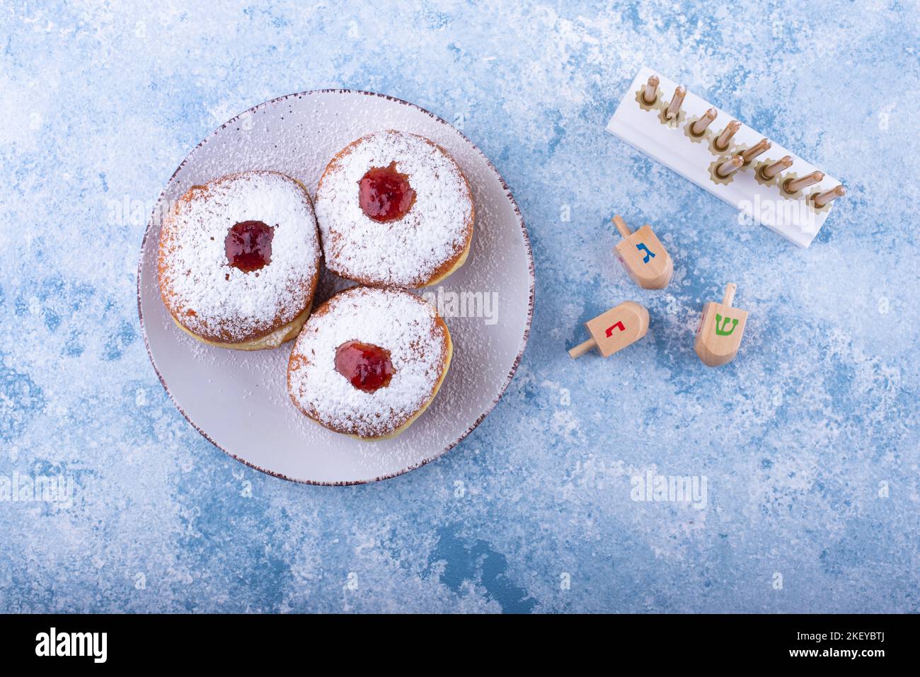 Jewish holiday hanukkah gift hi-res stock photography and images - Alamy