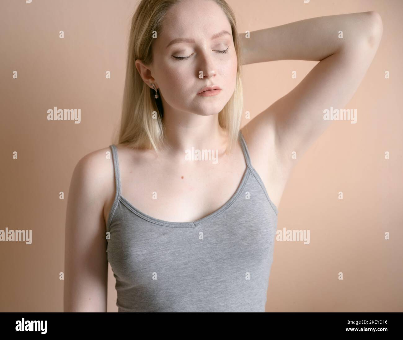 Skin retouching hi-res stock photography and images - Alamy