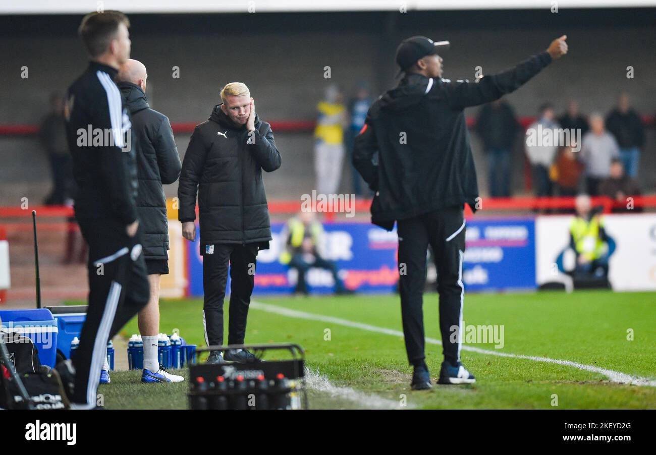 English football legue hi-res stock photography and images - Alamy