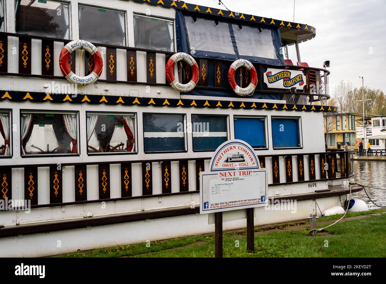 Horning, Norfolk, UK – 13 November 2022. The Southern Comfort paddle ...