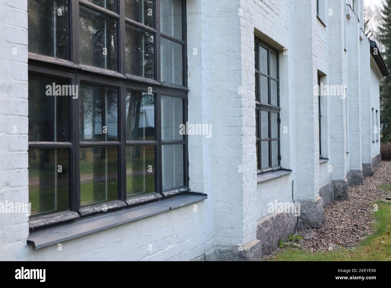 House wall perspective wallpaper Stock Photo - Alamy