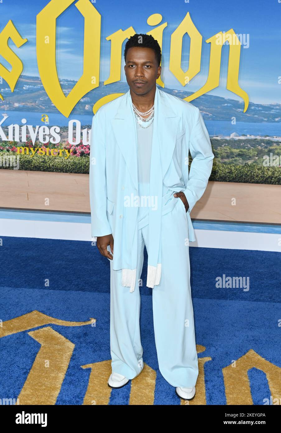 Los Angeles, USA. 14th Nov, 2022. Leslie Odom Jr. at the premiere for ...