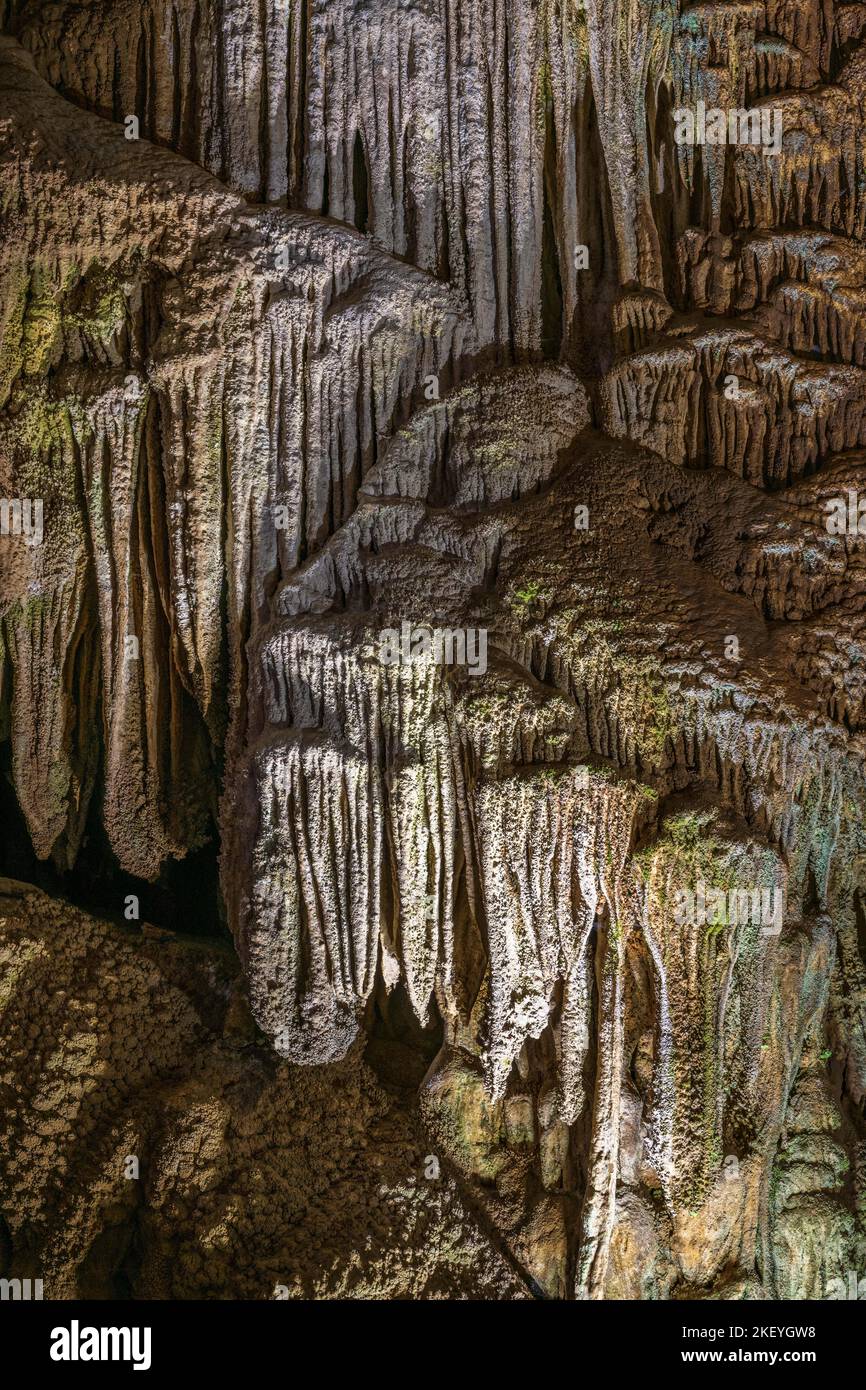 The most beautiful karst cave in China—Zhijin cave in Bijie City ...