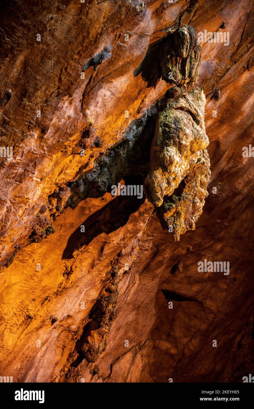 The most beautiful karst cave in China—Zhijin cave in Bijie City ...