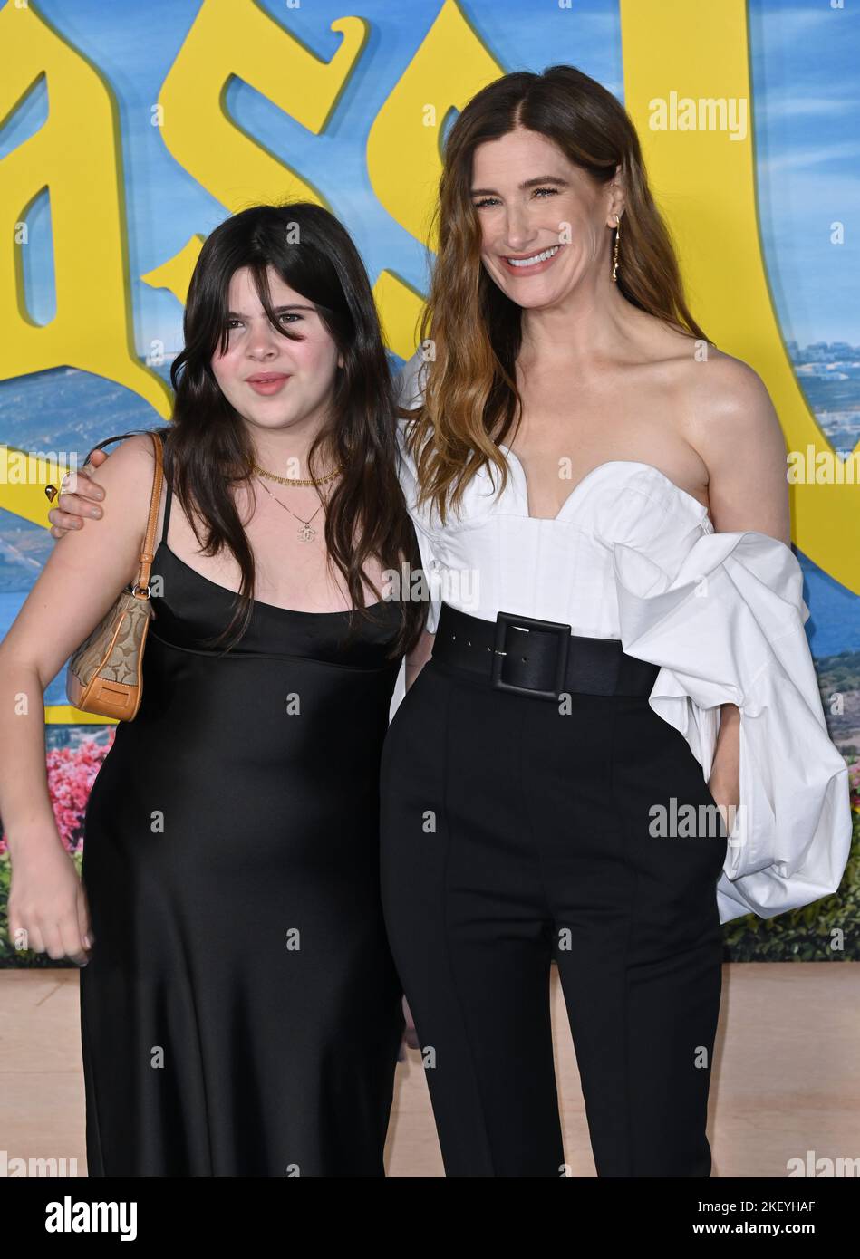 Kathryn Hahn Leonard Sandler