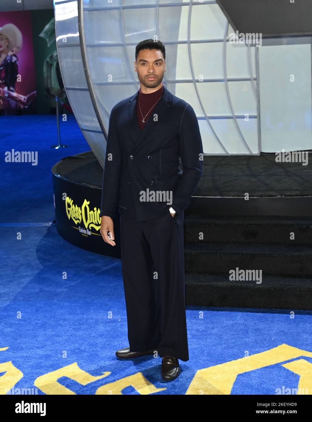 Los Angeles, USA. 14th Nov, 2022. Rege-Jean Page at the premiere for ...