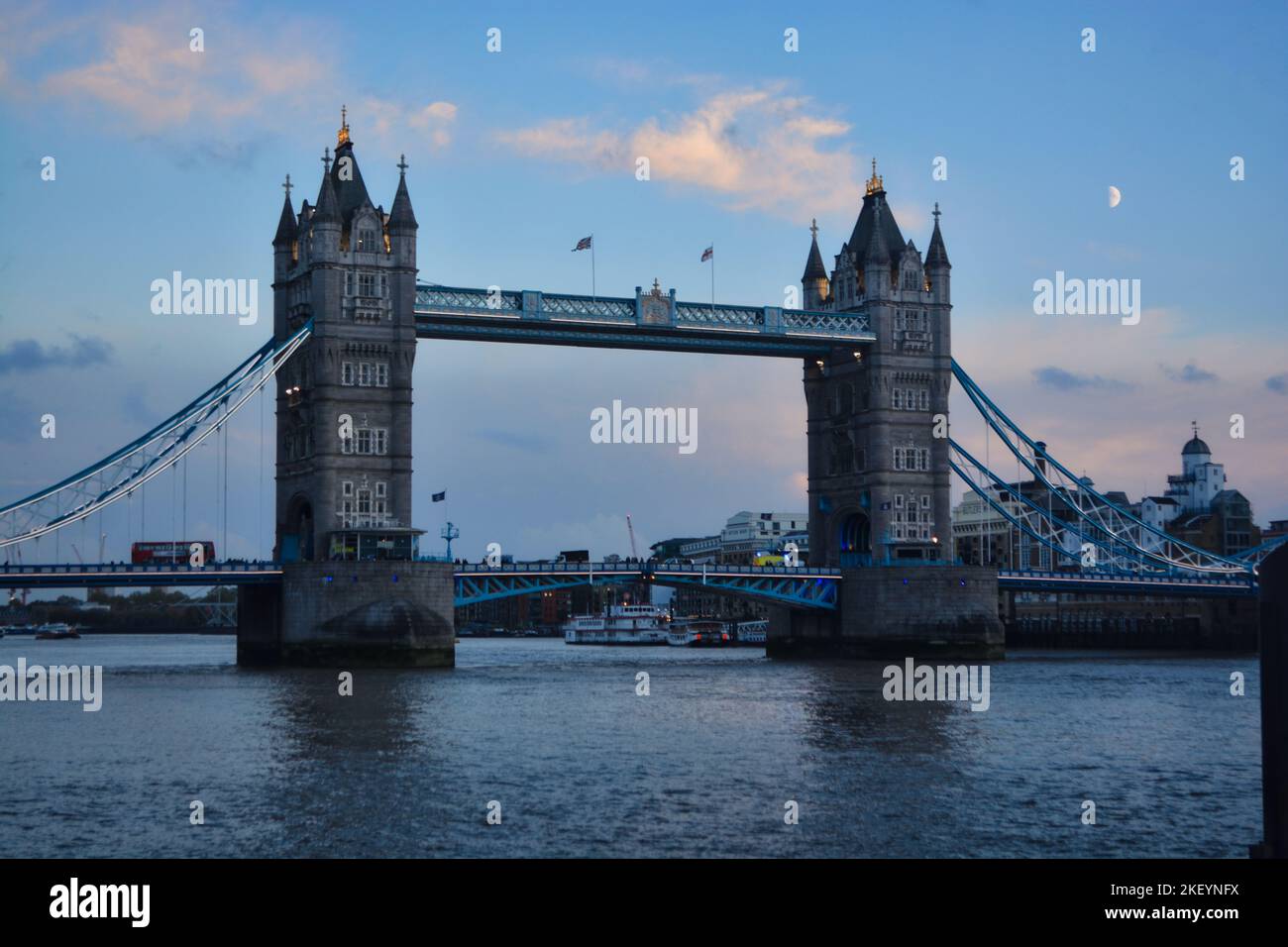 Iconic Tower Bridge connecting Londong with Southwark on the Thames ...