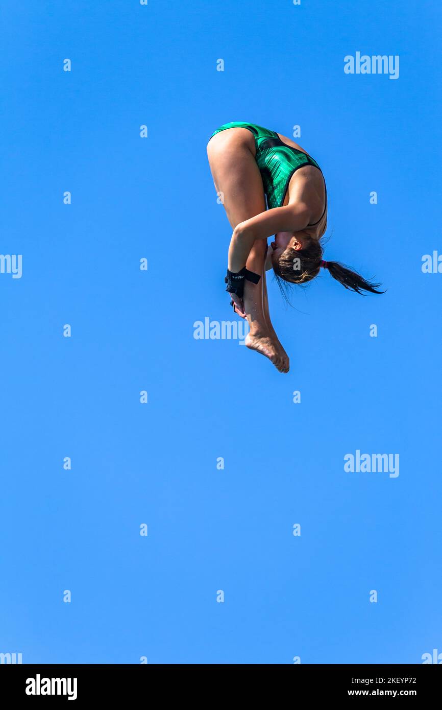 Female high diver hi-res stock photography and images - Alamy