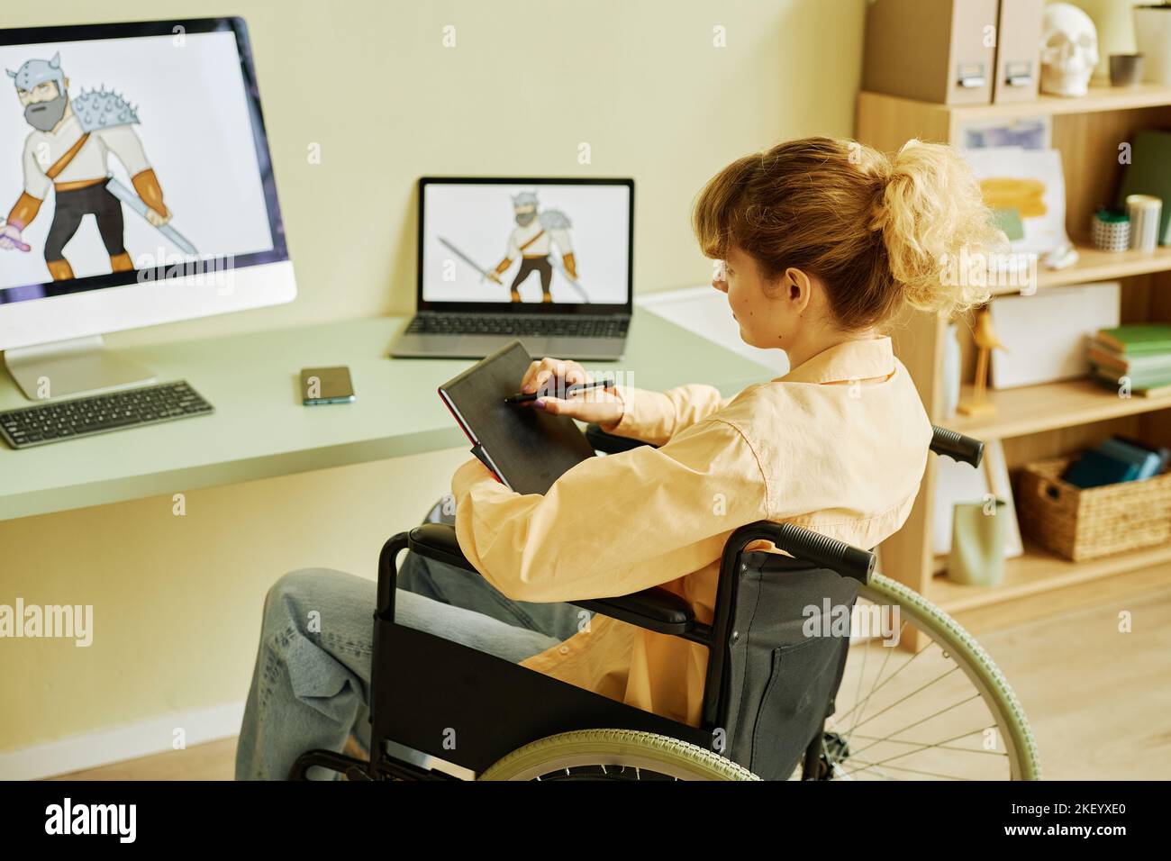 Create new job hi-res stock photography and images - Alamy