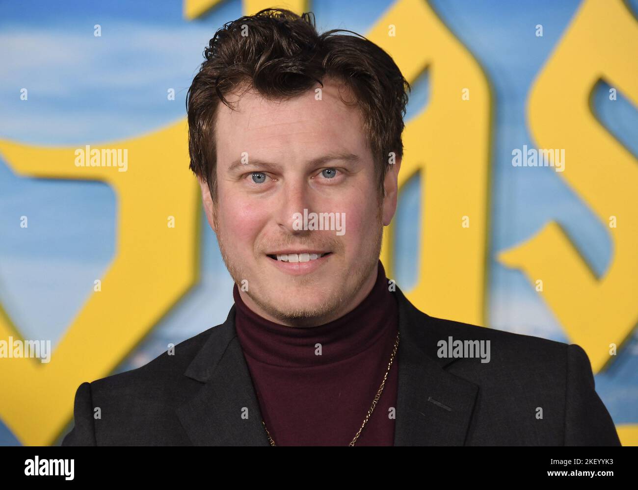 Los Angeles, USA. 14th Nov, 2022. Noah Segan arrives at the GLASS ONION ...