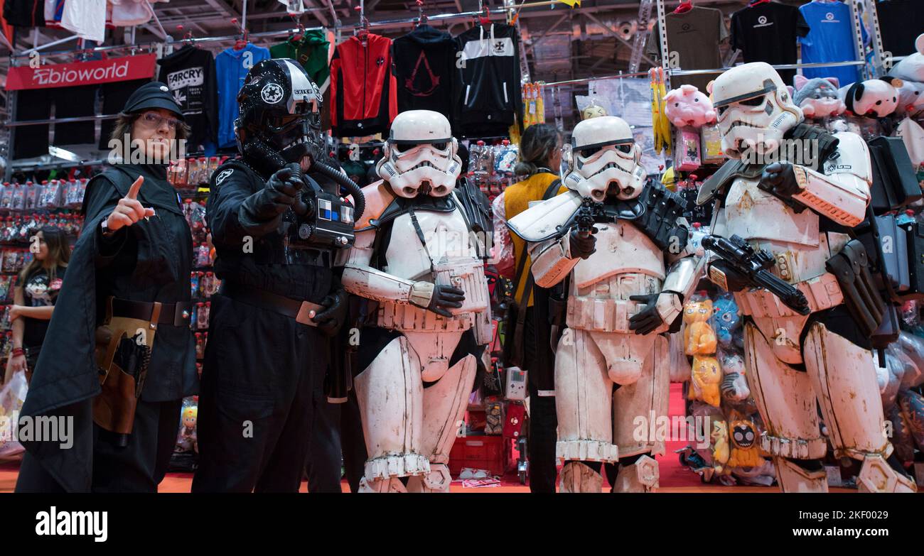 Star wars imperial stormtroopers hi-res stock photography and images ...