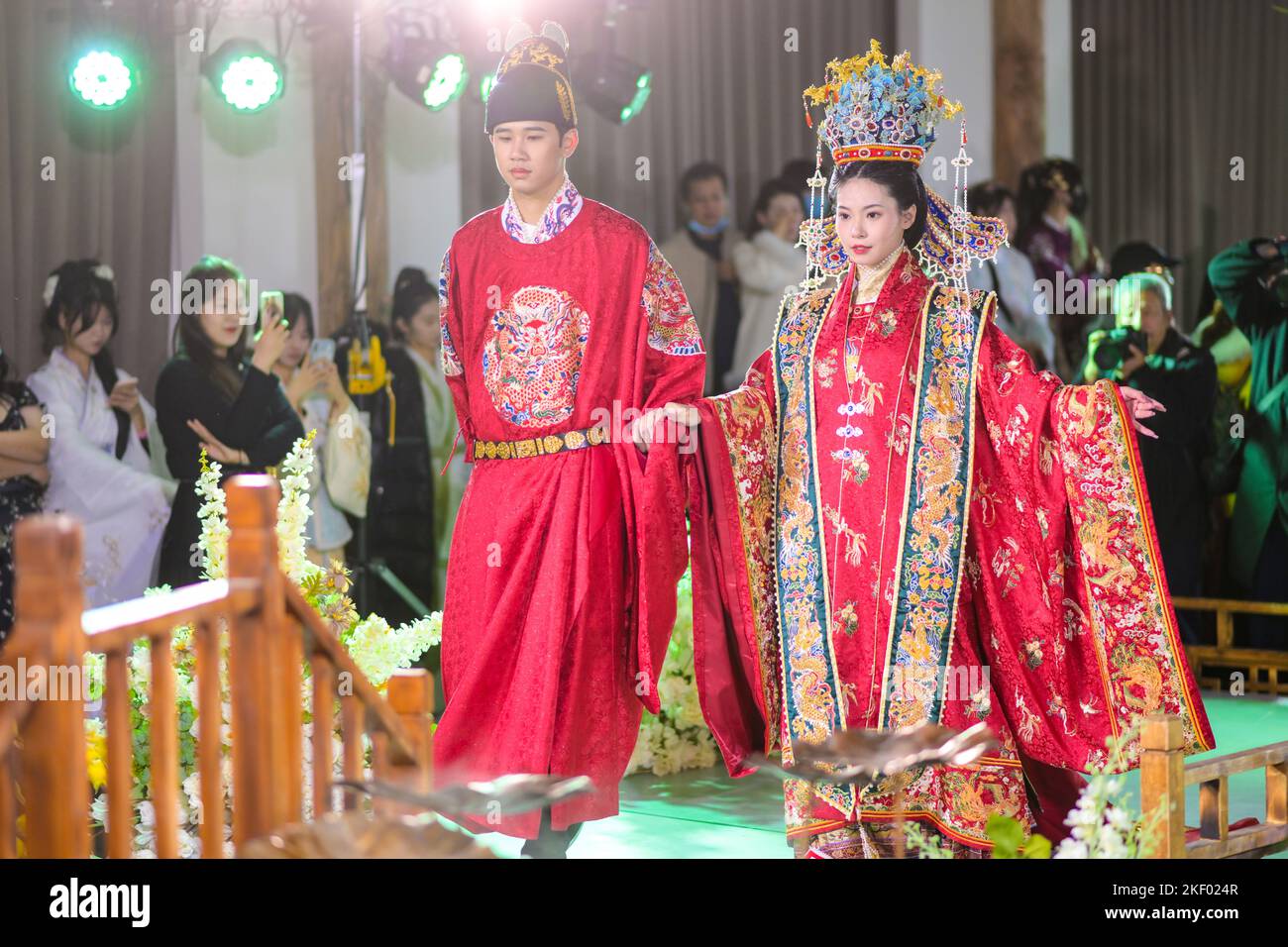 The Hanfu (the traditional dress of the Han Chinese People) Culture ...