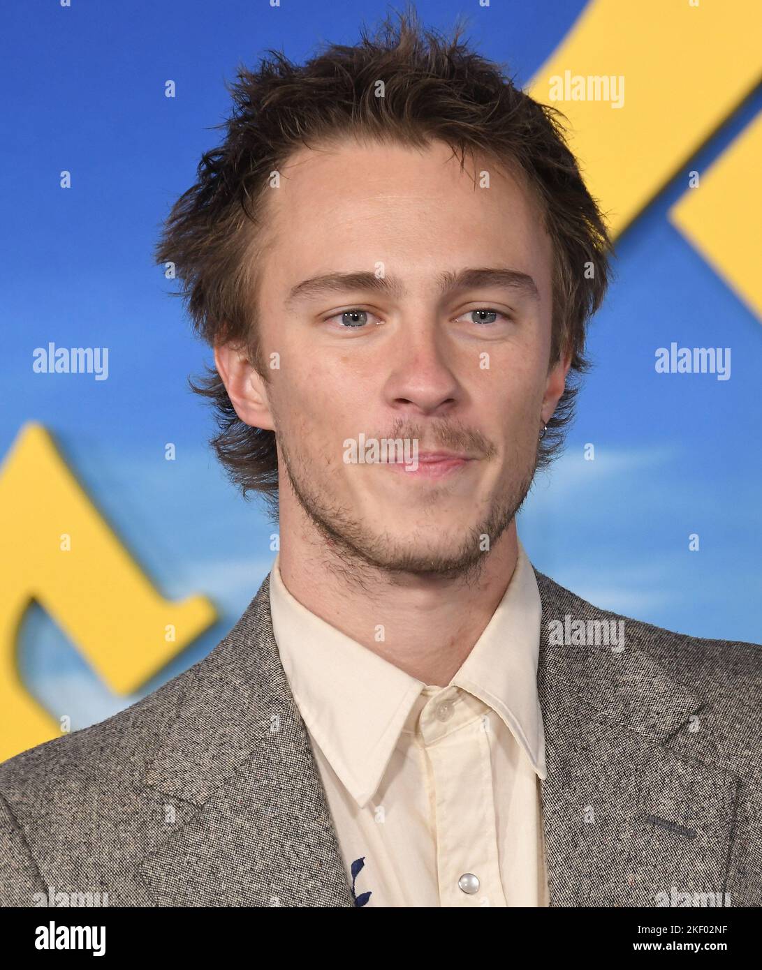 Drew Starkey arrives at the GLASS ONION: A KNIVES OUT MYSTERY Premiere ...