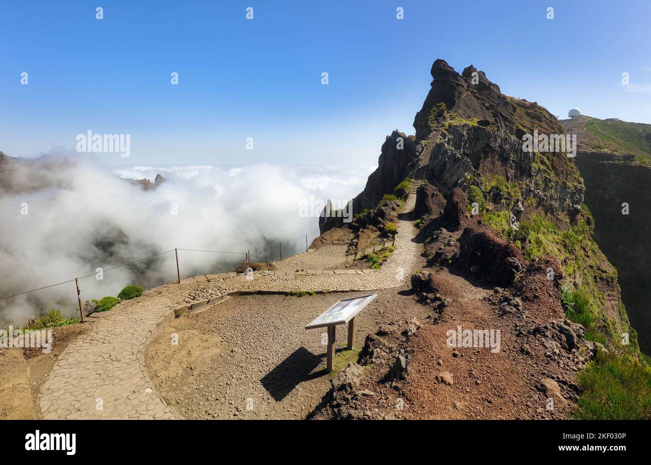 Madeira viewpoint near Pico do Arieiro, Portugal Stock Photo - Alamy