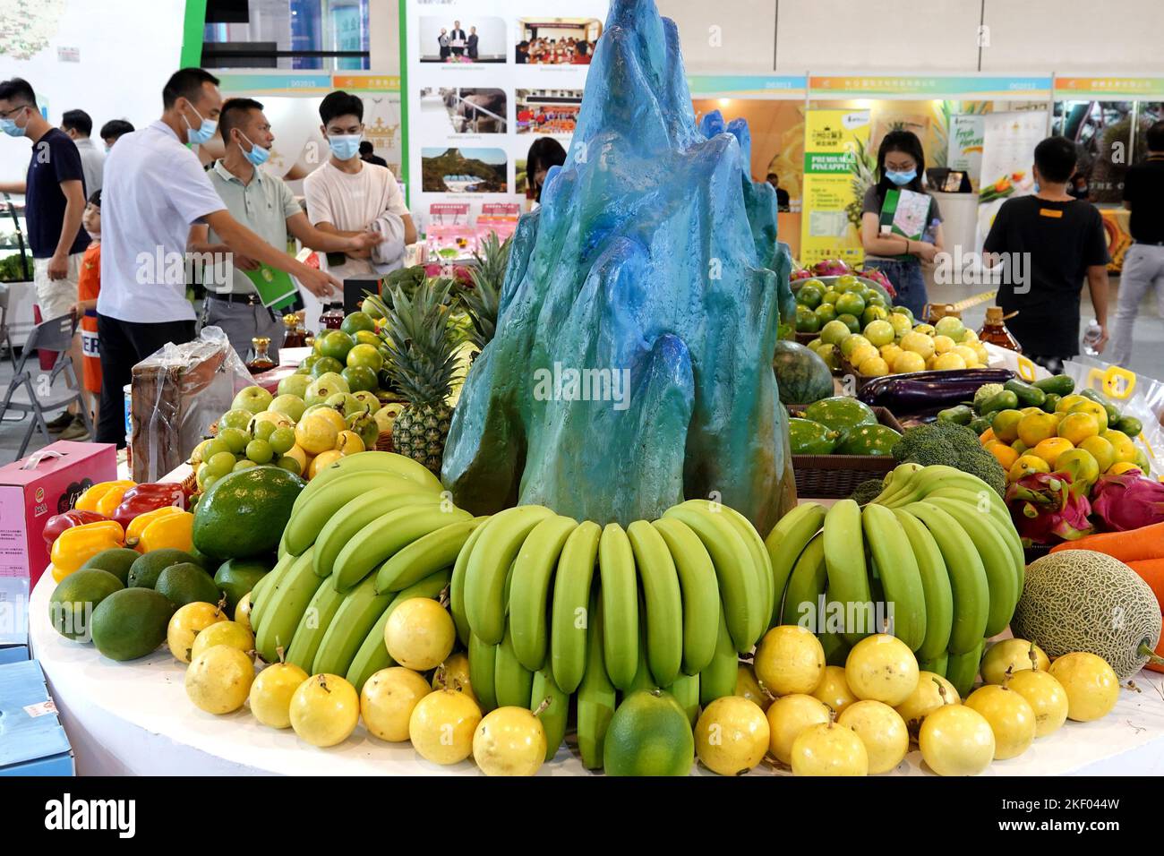 Visitors are watching the famous and special agricultural products of ...