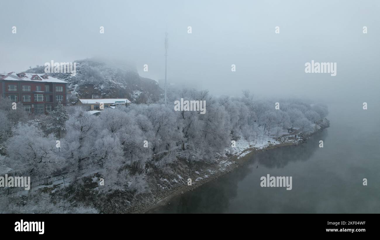 Aerial photo shows the first rime scenery of this winter appearing on ...