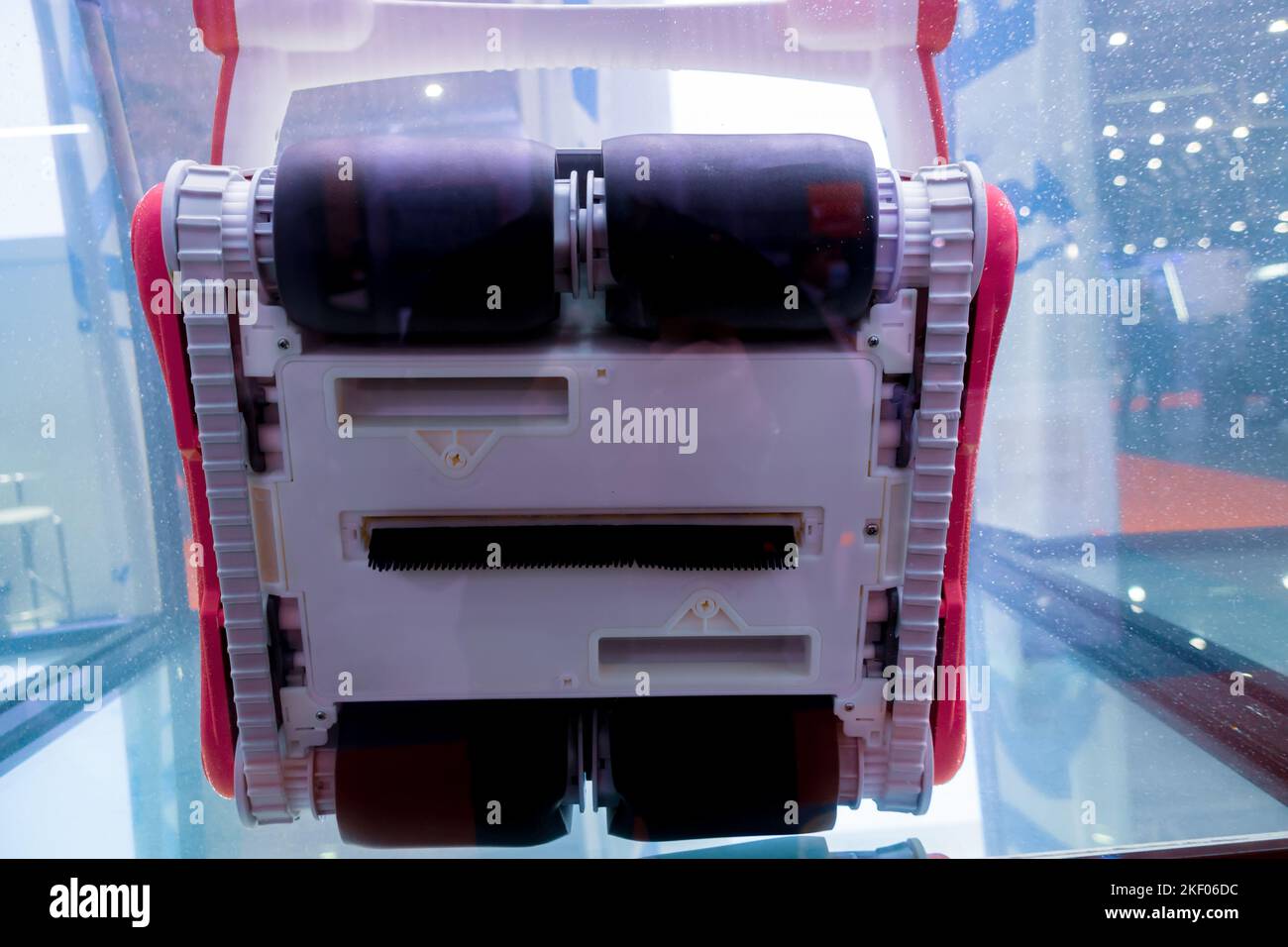 The robot cleans the pool in the water Stock Photo - Alamy