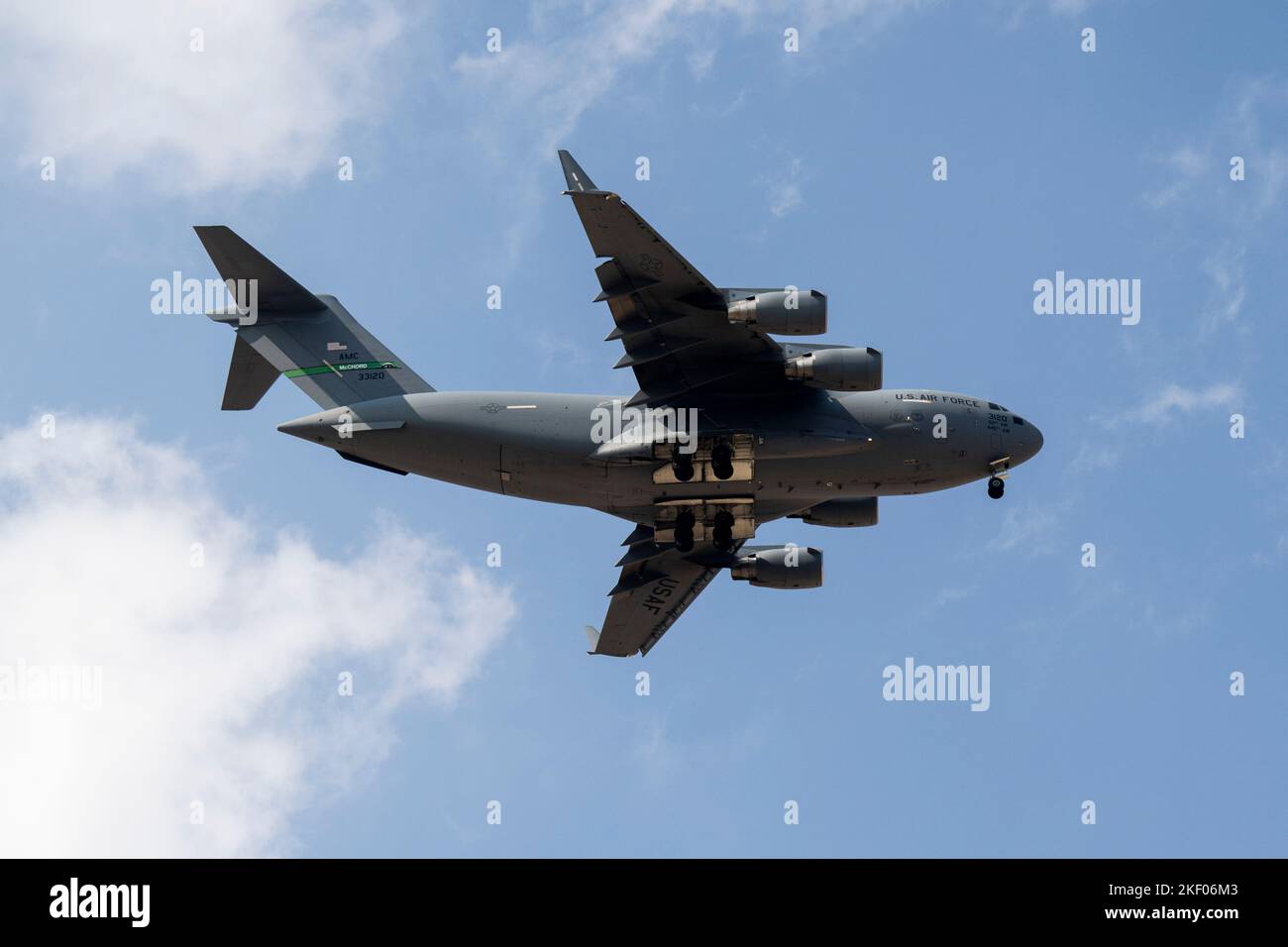 Scharm El Scheich, Egypt. 15th Nov, 2022. A U.S. Air Force plane lands ...