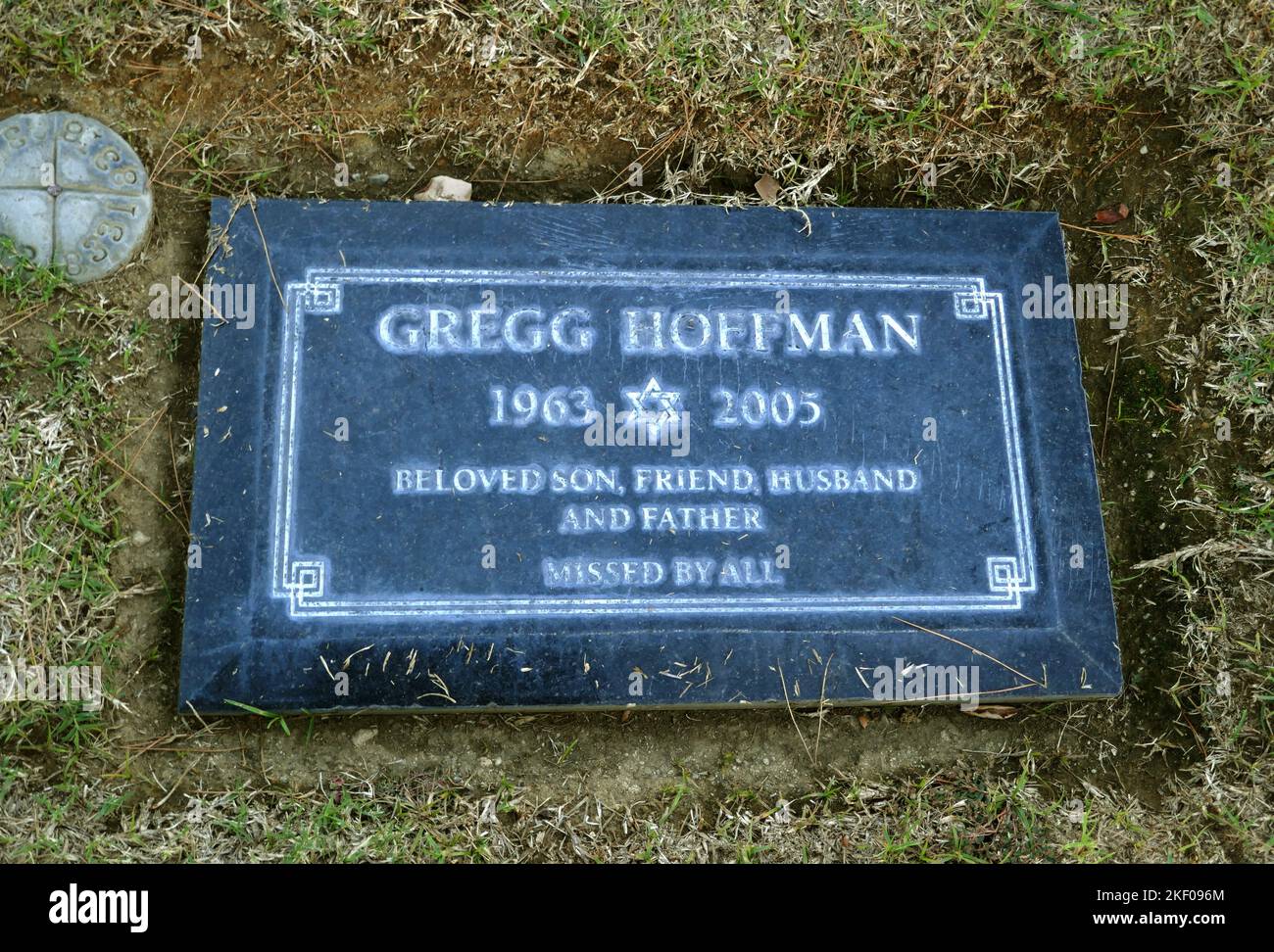 Los Angeles, California, USA 10th November 2022 Producer Gregg Hoffman's Grave in Kedron Section ...