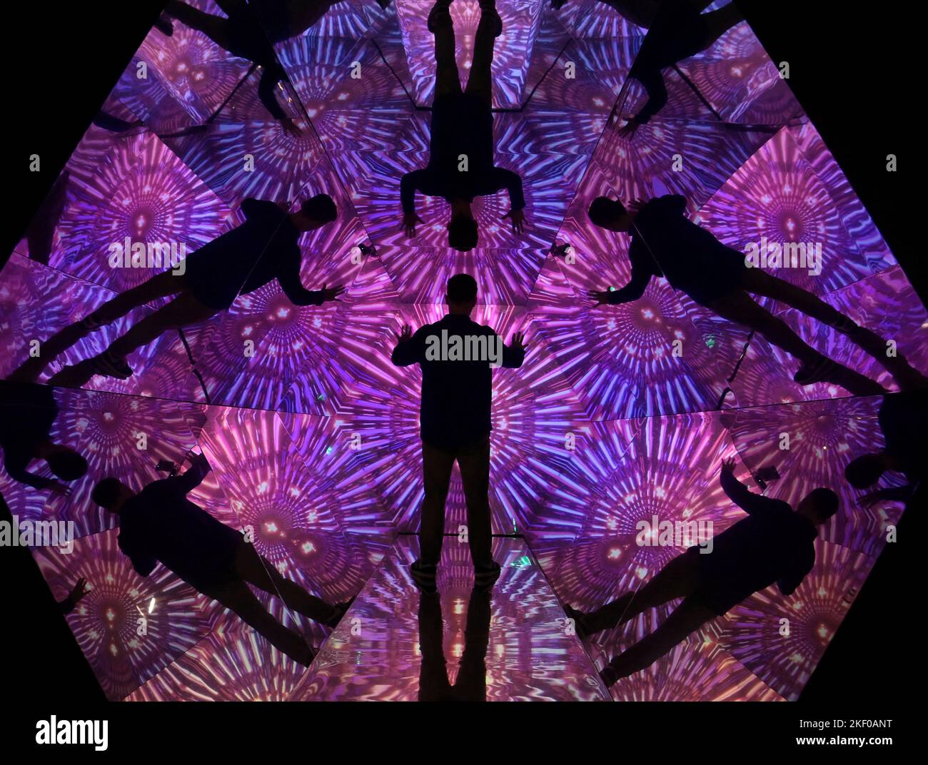 The twist museum hi-res stock photography and images - Alamy