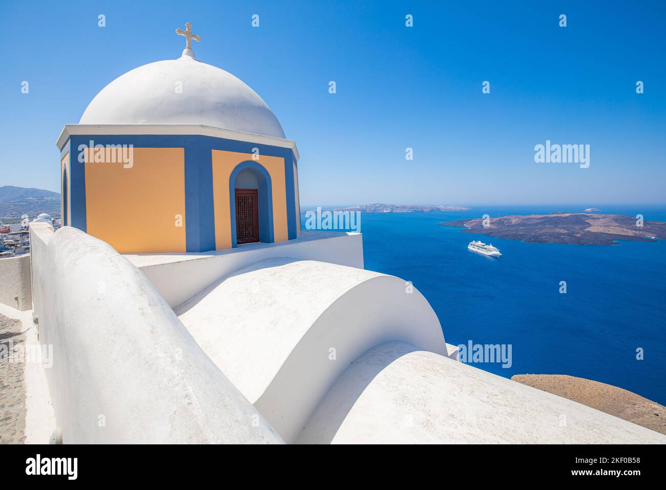 Luxury summer relaxation background. Summer vacation at Santorini ...