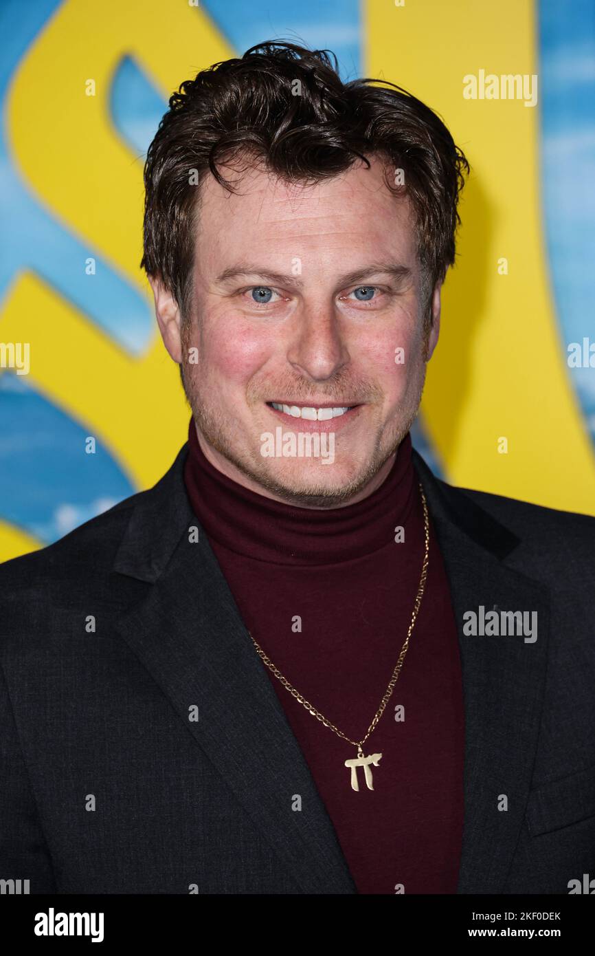 Noah Segan arrives at the US Premiere Of Netflix's 'Glass Onion: A ...