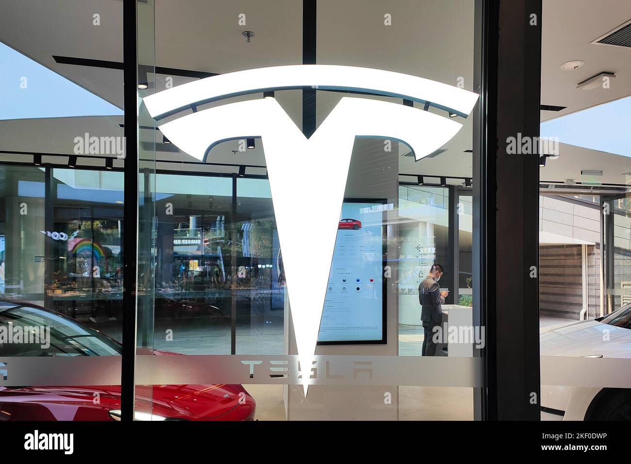 SHANGHAI, CHINA - NOVEMBER 15, 2022 - A Tesla store is seen in Shanghai ...