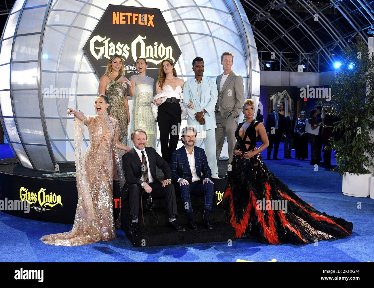 Los Angeles, USA. 14th Nov, 2022. GLASS ONION: A KNIVES OUT MYSTERY ...