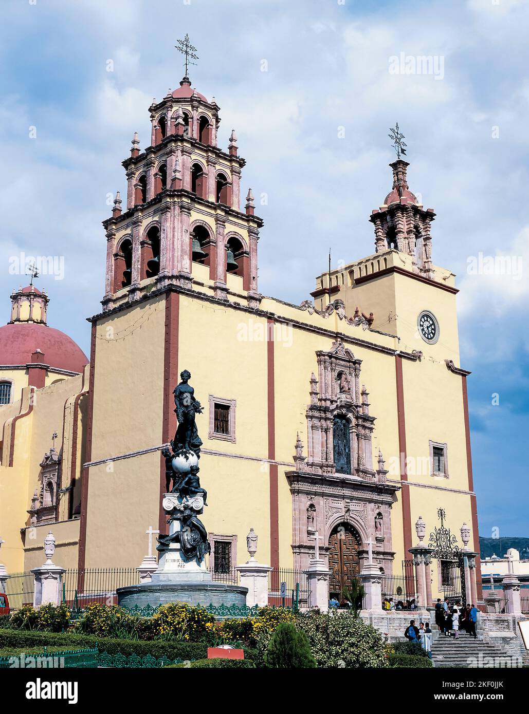 Guanajuato,Basilica of Our Lady of Guanajuato, Mexico Stock Photo - Alamy
