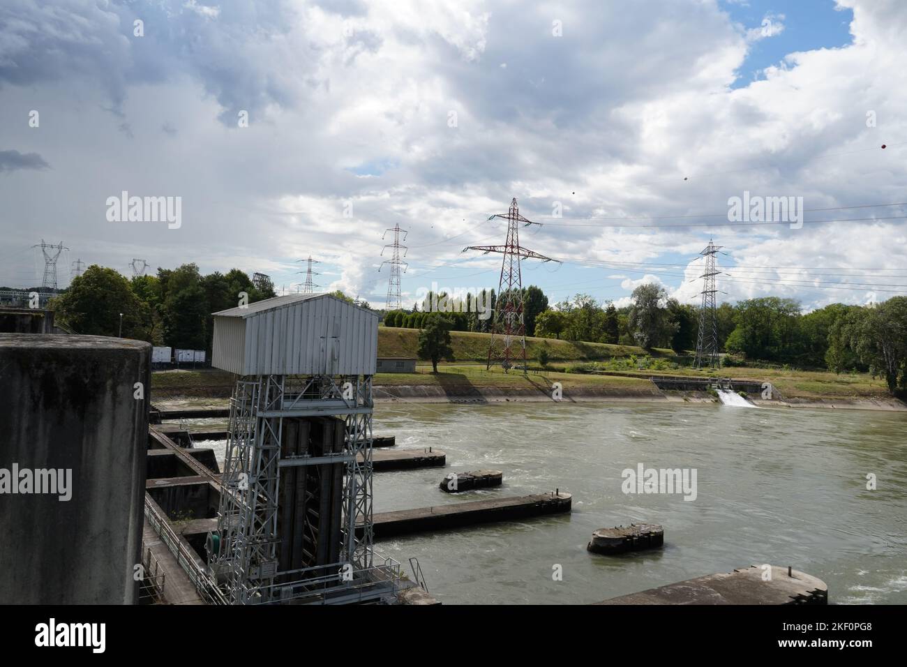 Hydroelectric, run-of-river, power plant in Kembs located on Rhine ...