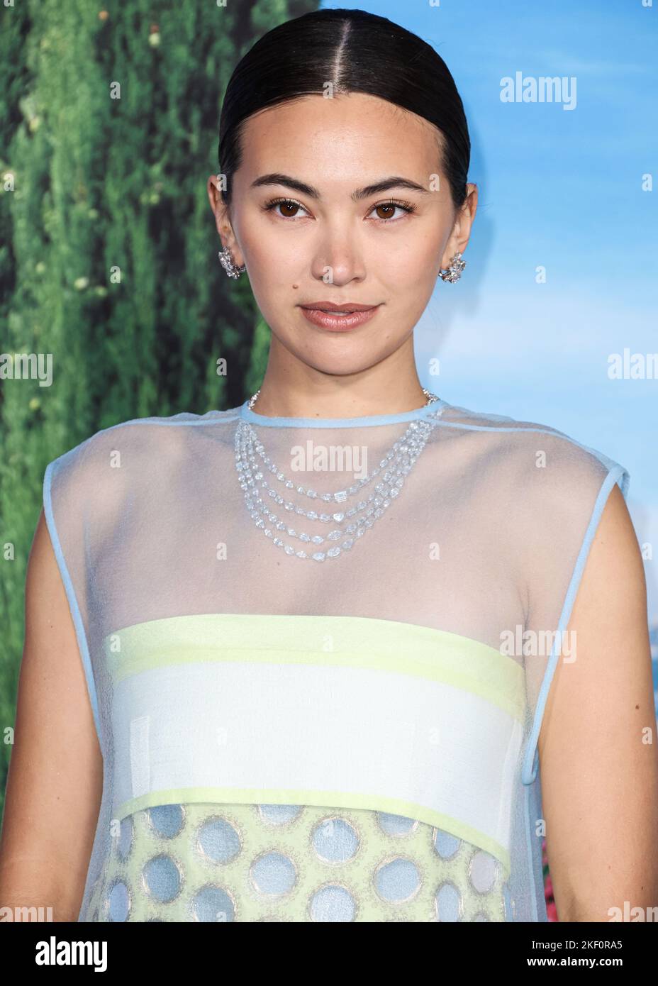 LOS ANGELES, CALIFORNIA, USA - NOVEMBER 14: English actress Jessica ...