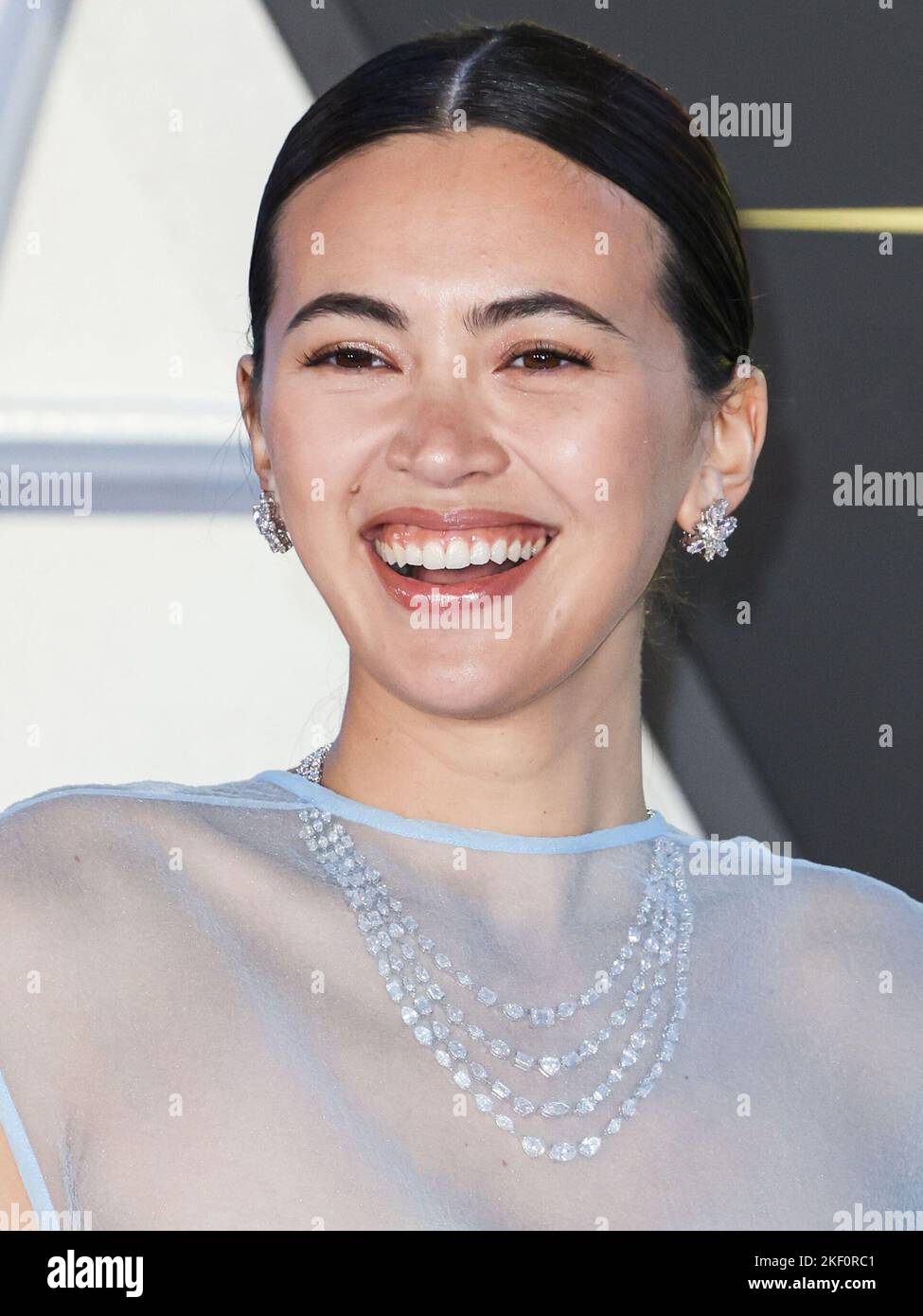 LOS ANGELES, CALIFORNIA, USA - NOVEMBER 14: English actress Jessica ...